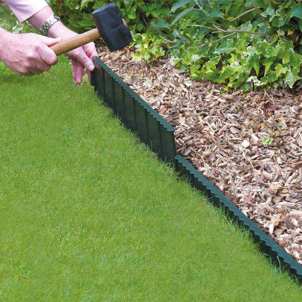 0.55m Bosmere Flexi Edge Lawn Edging - H15cm – Greenfingers